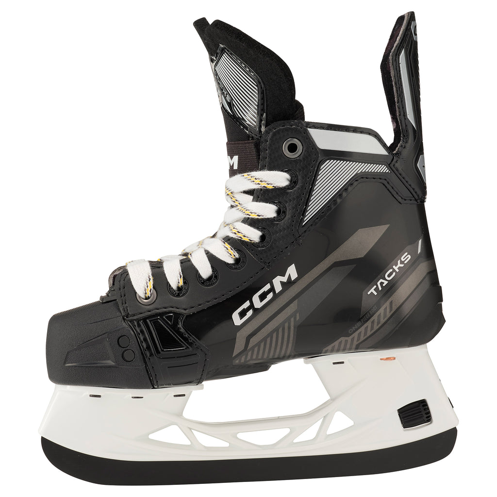 CCM TACKS VECTOR PLUS JUNIOR PLAYER SKATE ( 2022 ) – Just Hockey Toronto